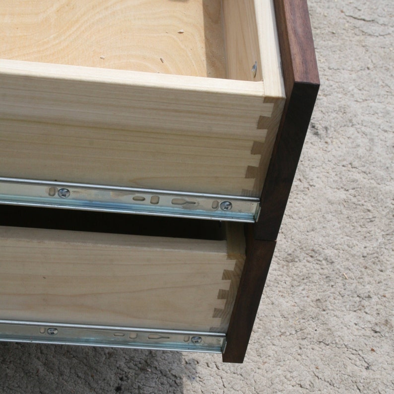 X5410b hardwood Dresser With 5 Inset Drawers Flat Panels - Etsy