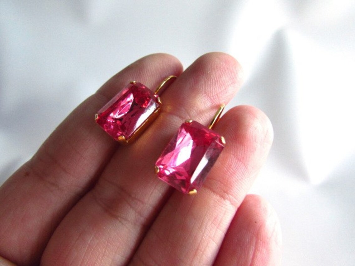 Pink Crystal Earrings Bright Pink Earrings Pink Rhinestone | Etsy