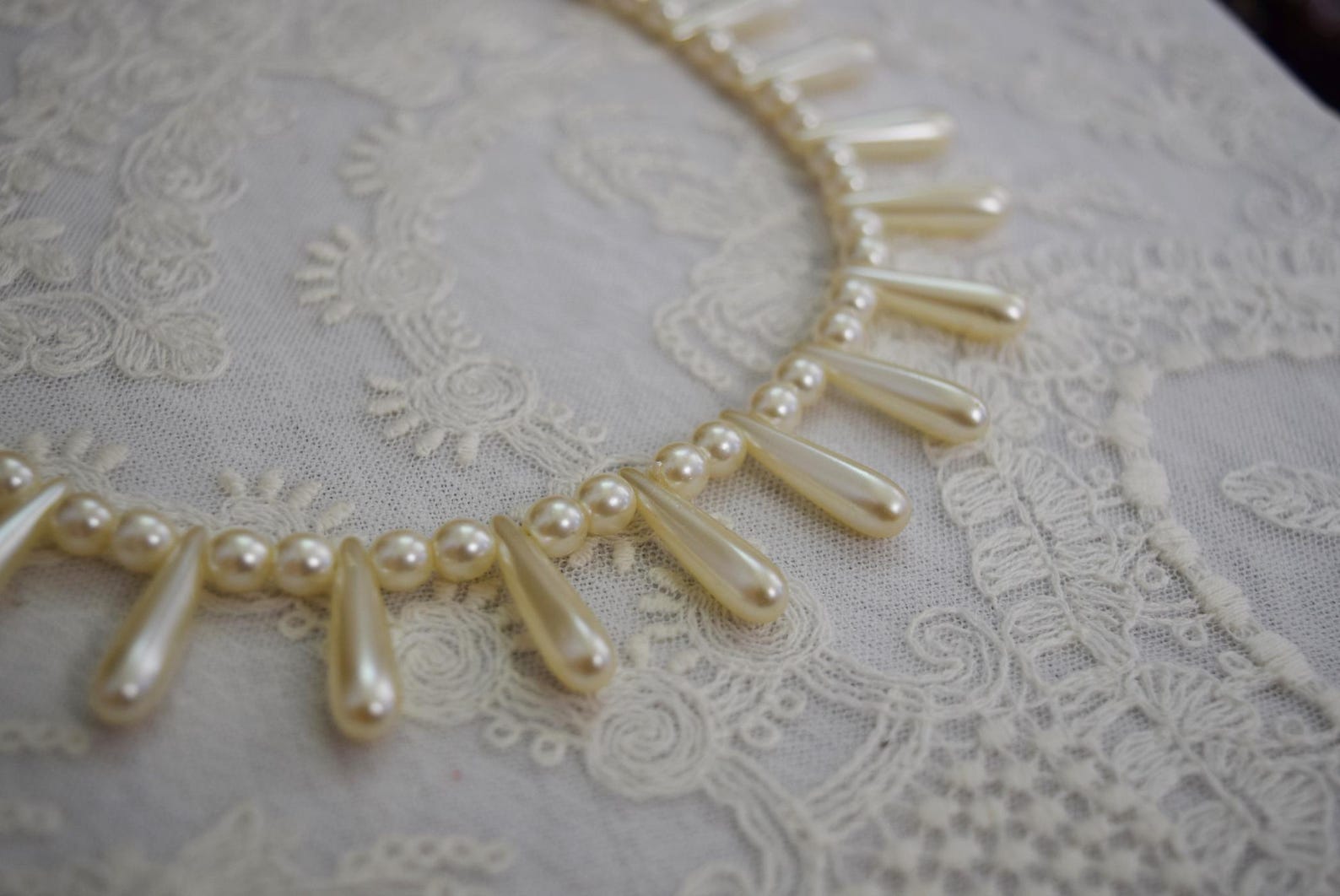 Historical Pearl Fringe Necklace, Regency Pearl Jewelry, 18th Century ...