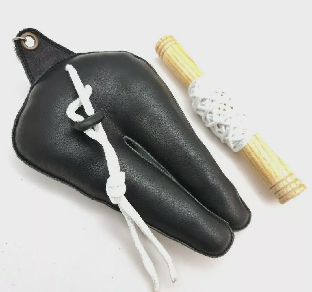 Falconry Padded Lure, Horse Shoe Lure, Falconry Training Lure Leather ...
