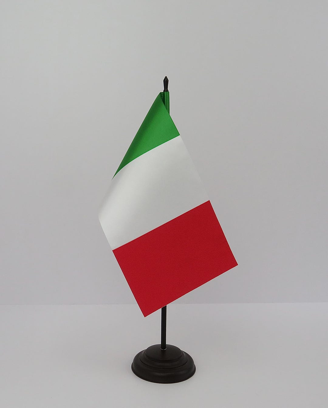 Rustic Italy Flag Table Decoration - Handmade Wooden Desk Flag ...