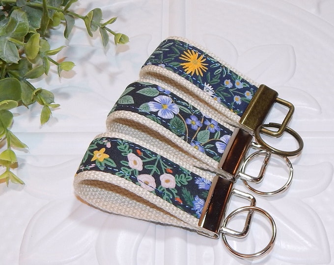 Mini Floral Keychain, Small Key Fob, Fabric Keychain, Pocket Flower ...