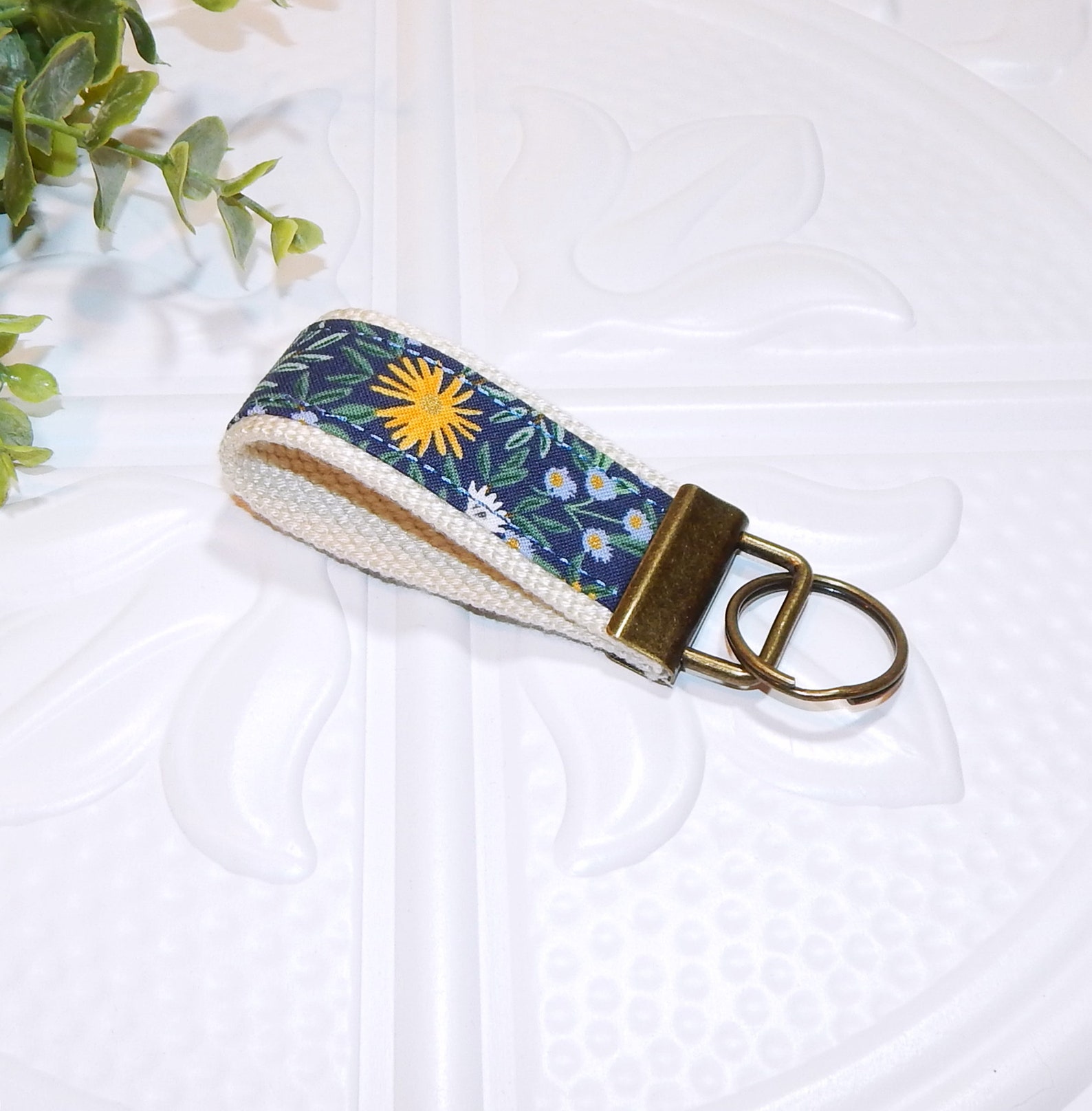 Mini Floral Keychain, Small Key Fob, Fabric Keychain, Pocket Flower ...