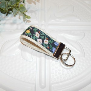 Mini Floral Keychain, Small Key Fob, Fabric Keychain, Pocket Flower ...