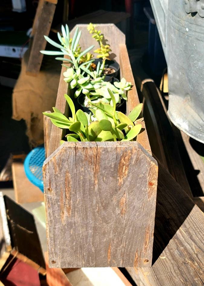 Rustic wood garden box,farmhouse centerpiece,wood planter box,Mason jar ...