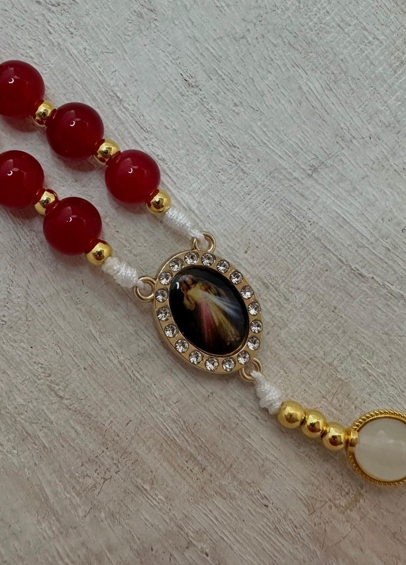 Red & Gold Divine Mercy Jesus Women’s Rosary Jesus Christ Mercy ...