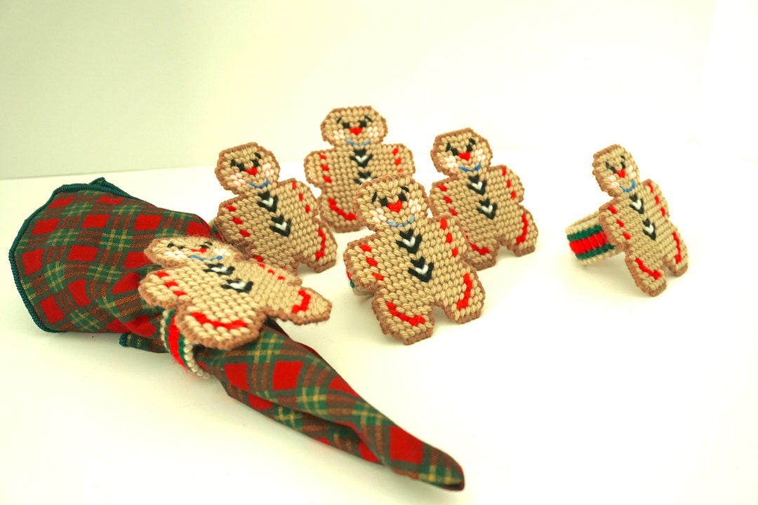 Set of 6 Gingerbread Men Napkin Rings--vtg Yarn Hook Napkin Rings ...