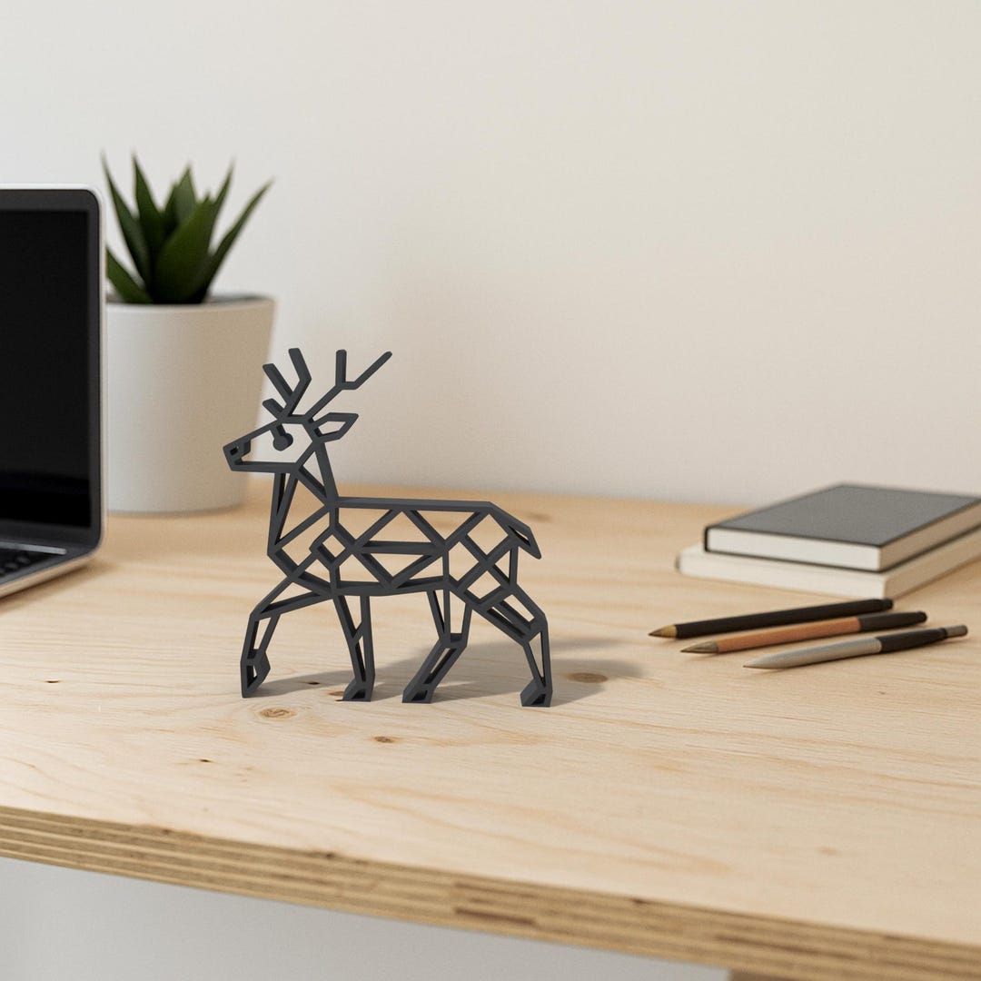 Minimalist Christmas Reindeer Figurine – Geometric 3D Printed Decor for ...