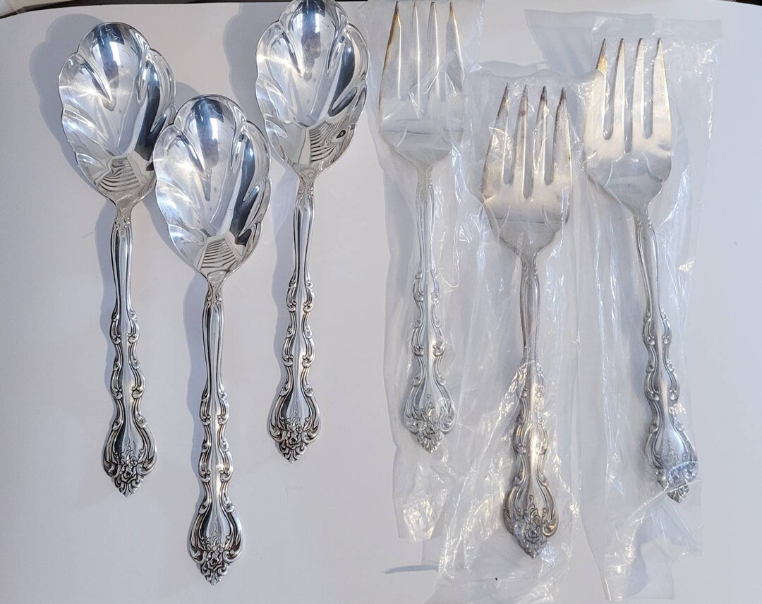 Interlude Silver Plate Serving Set Silverplate Shell Spoon ...