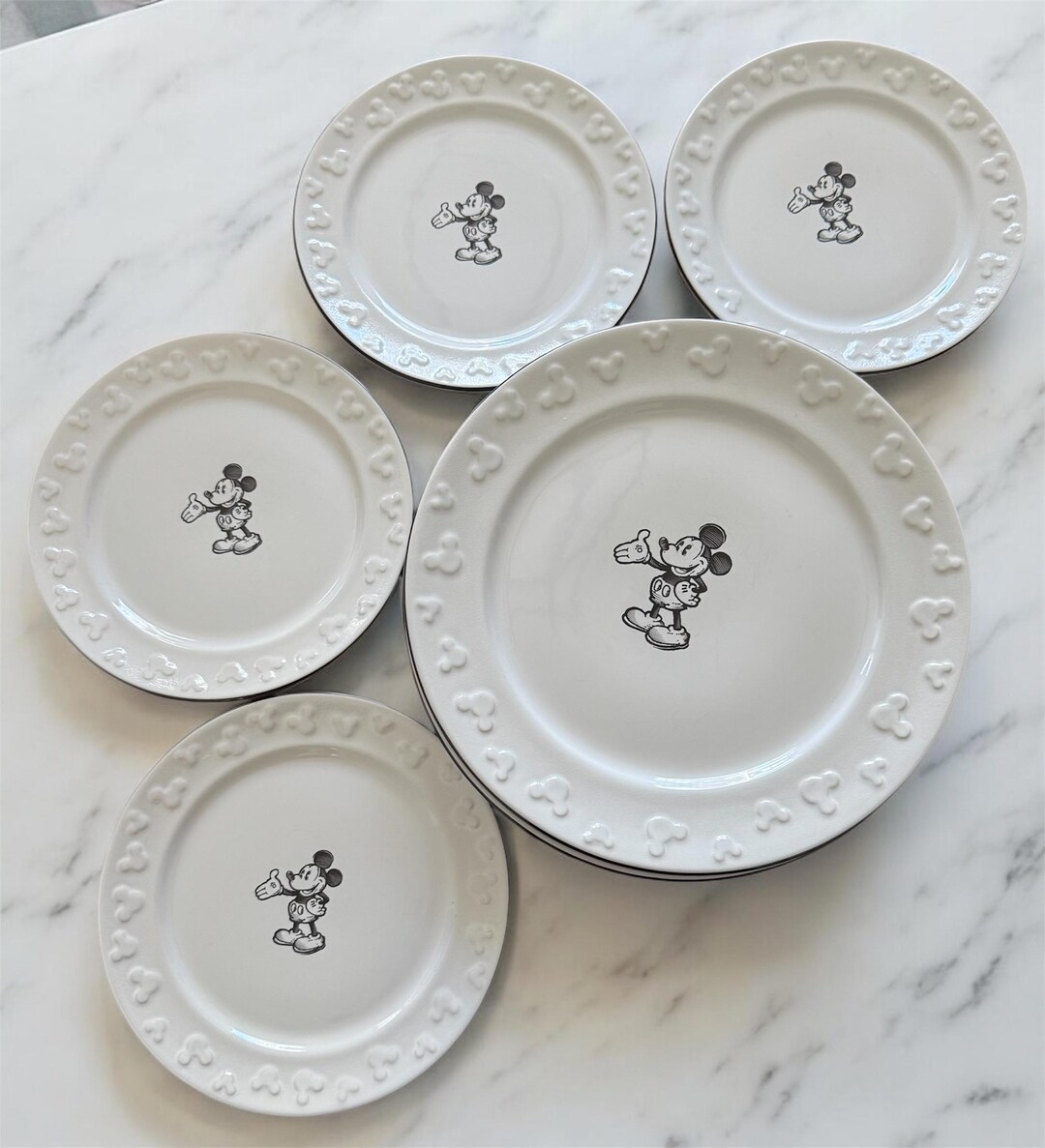 Mickey Dishes Set of 8 Disney Dinner Plates Disney Lunch Plates Disney ...
