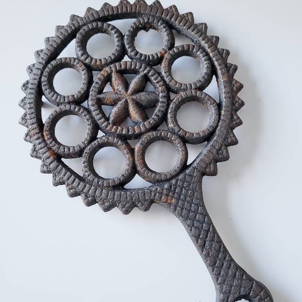 Cast Iron Trivet Vintage - Etsy