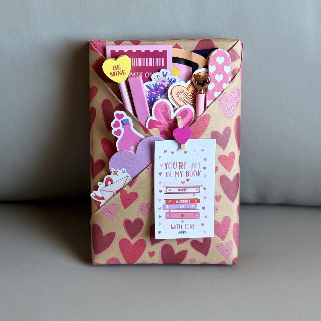 Valentines Blind Date With a Book Bookish Gift Book Lover Gift ...