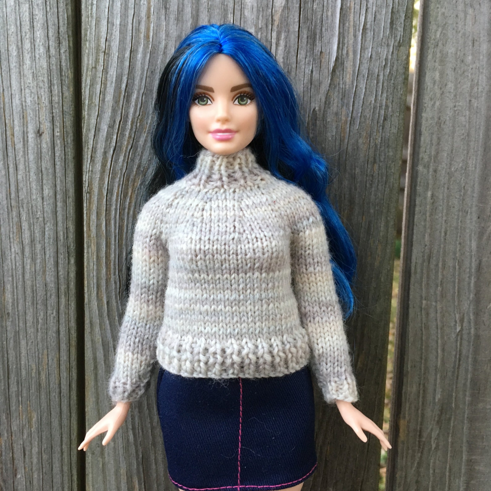 Knitting Pattern- Sweater for Curvy Barbie - Etsy