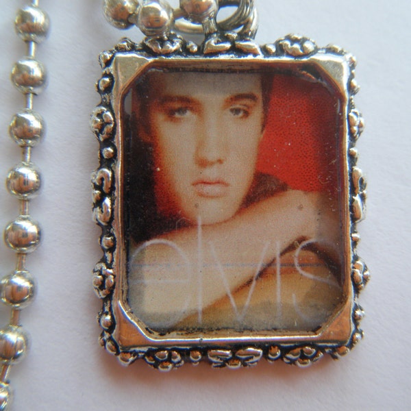 Elvis Necklace - Etsy