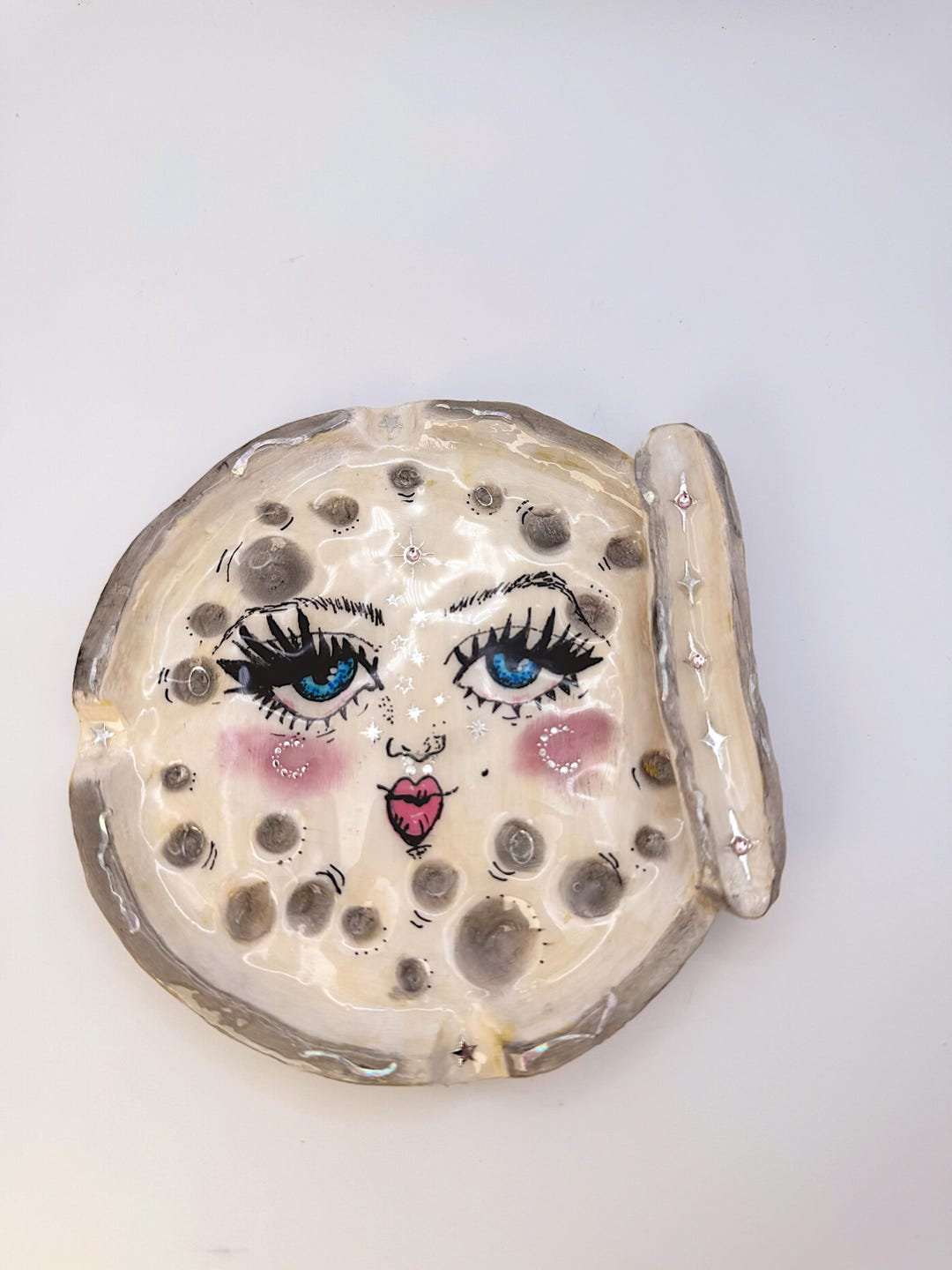 Handmade Full Moon Ashtray With Joint Rest | Polymer Clay Moon Face Art ...