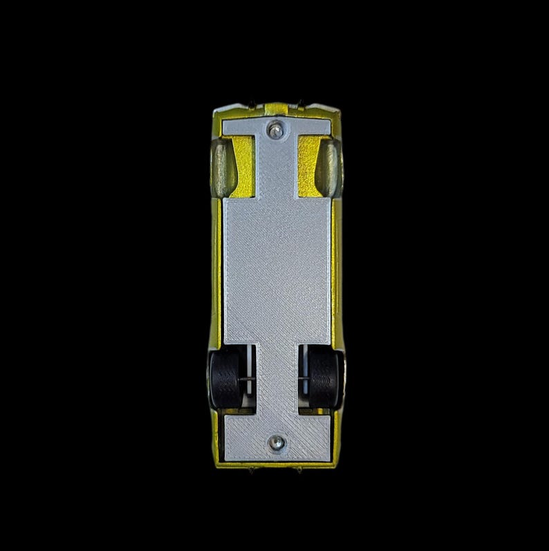 Johnny Lightning Zingers 1973 Plymouth Road Runner Custom Lowering Base ...