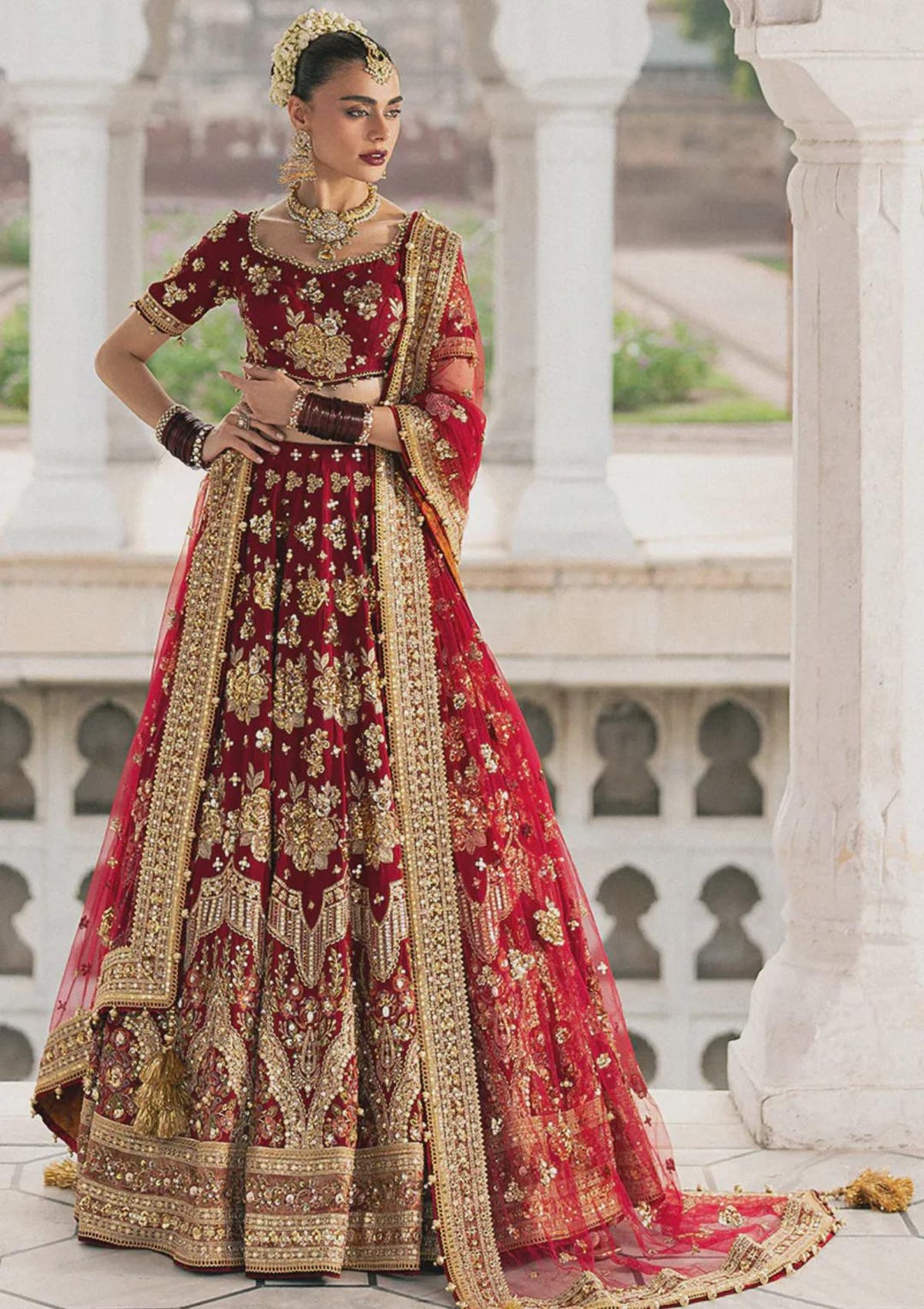 Red Bridal Peshwas Maxi | Hand-embroidered Pakistani Wedding Dress ...