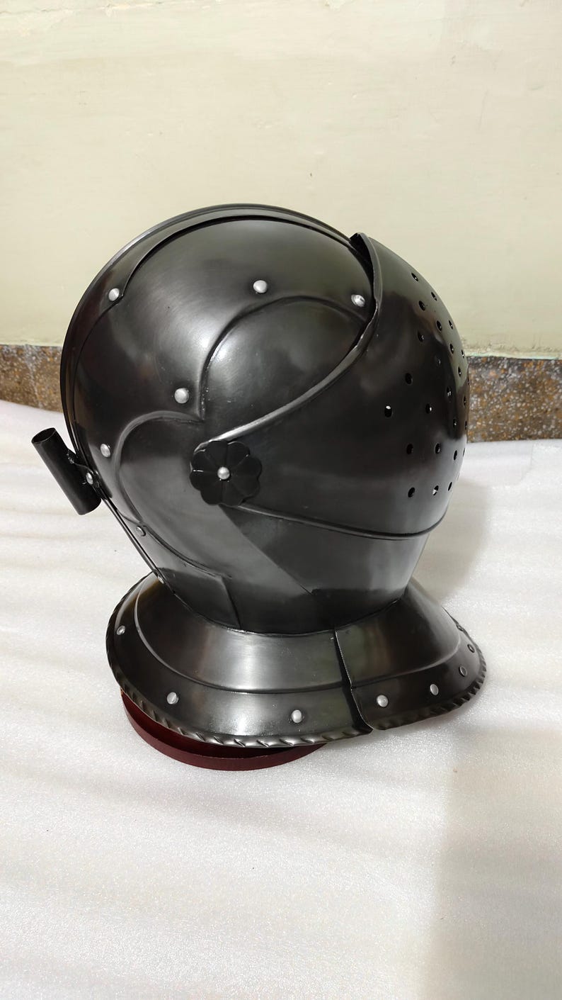 Medieval Knight Great Bascinet Helmet | Handmade Steel Armor Helmet ...