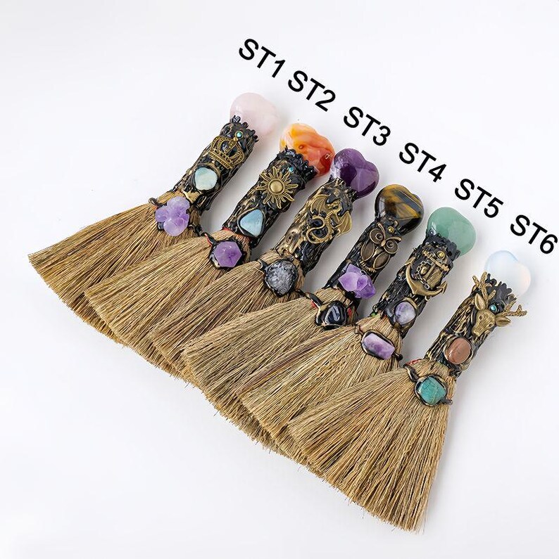 Natural Crystal Heart Mini Broom: Halloween Table Decoration,handmade ...
