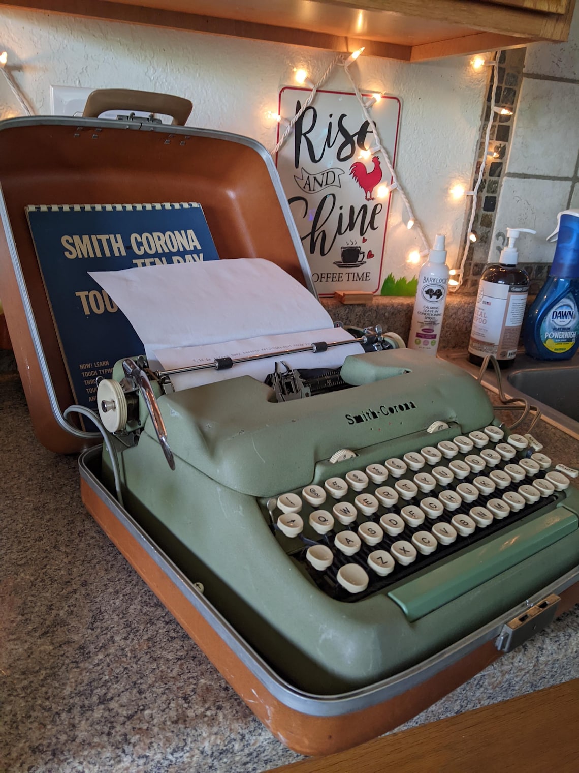 Beautiful Old Smith Corona Typewriter Military Green Round Keys ...