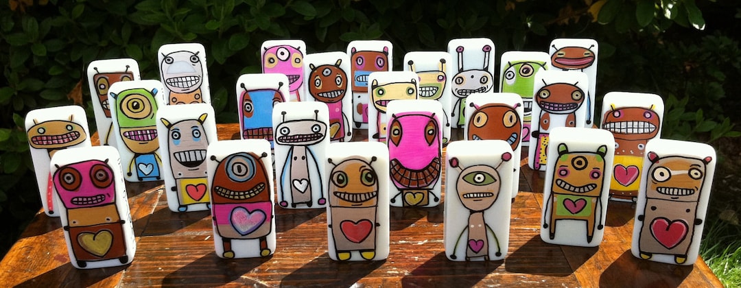 Love Bots: a Tiny Domino Robot That Loves You Unconditionally. Art That ...