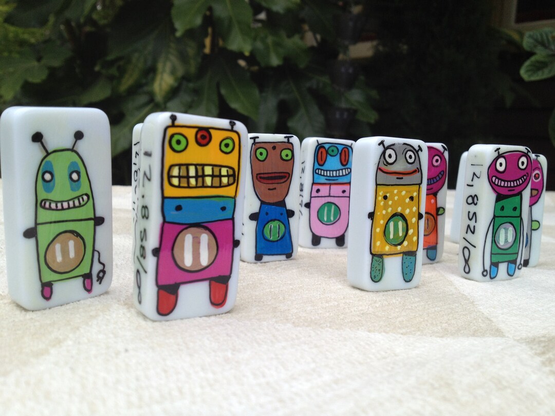 Unplugged Bot: a Tiny Hand-painted Domino Robot That Reconnects You ...