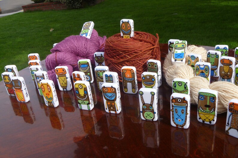 Knitting Bot: a Tiny Domino Robot That Makes Everything You Knit ...