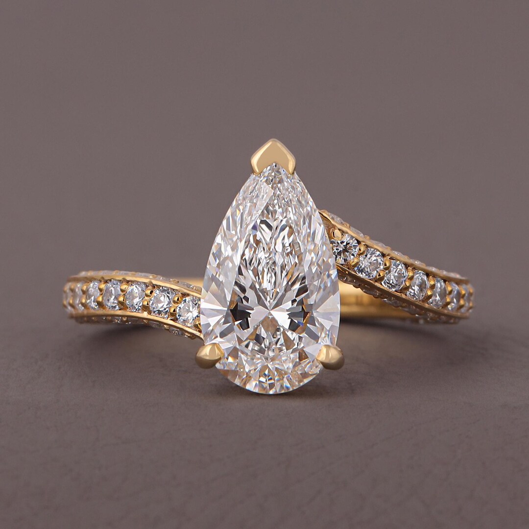 3.00 Carat Pear Lab Grown Diamond Engagement Ring, Swirl Pave Setting ...