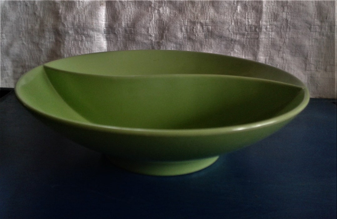 Melmac Divided Bowl, Maplex Avocado Green Serving Bowl, MCM Melamine ...