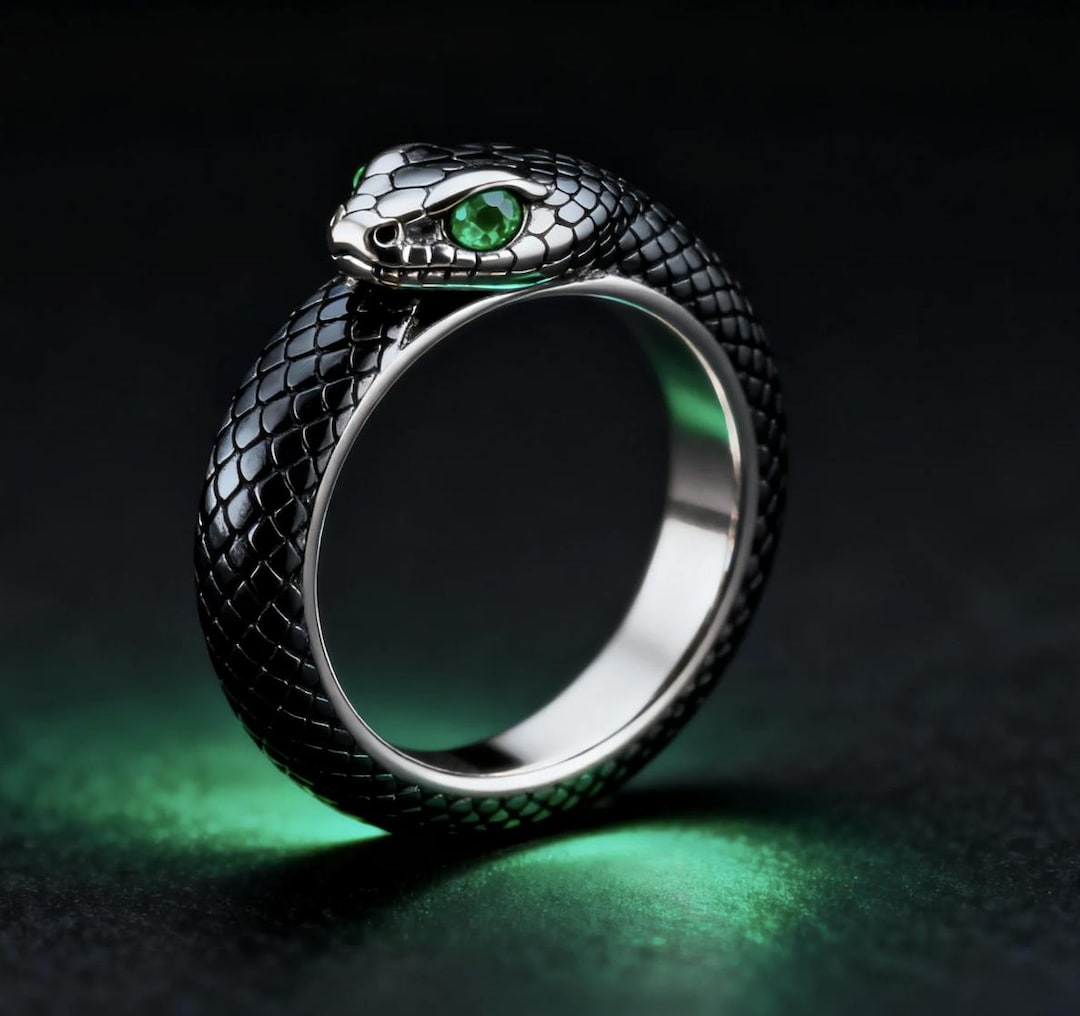 Silver Snake Ring: Emerald Green Zirconia, Adjustable Gothic Jewelry - Etsy