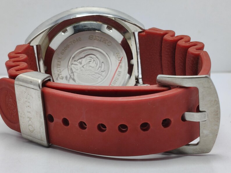 Vintage Seiko Turtle Automatic Watch: Red Dial, Silicone Band, Luminous ...
