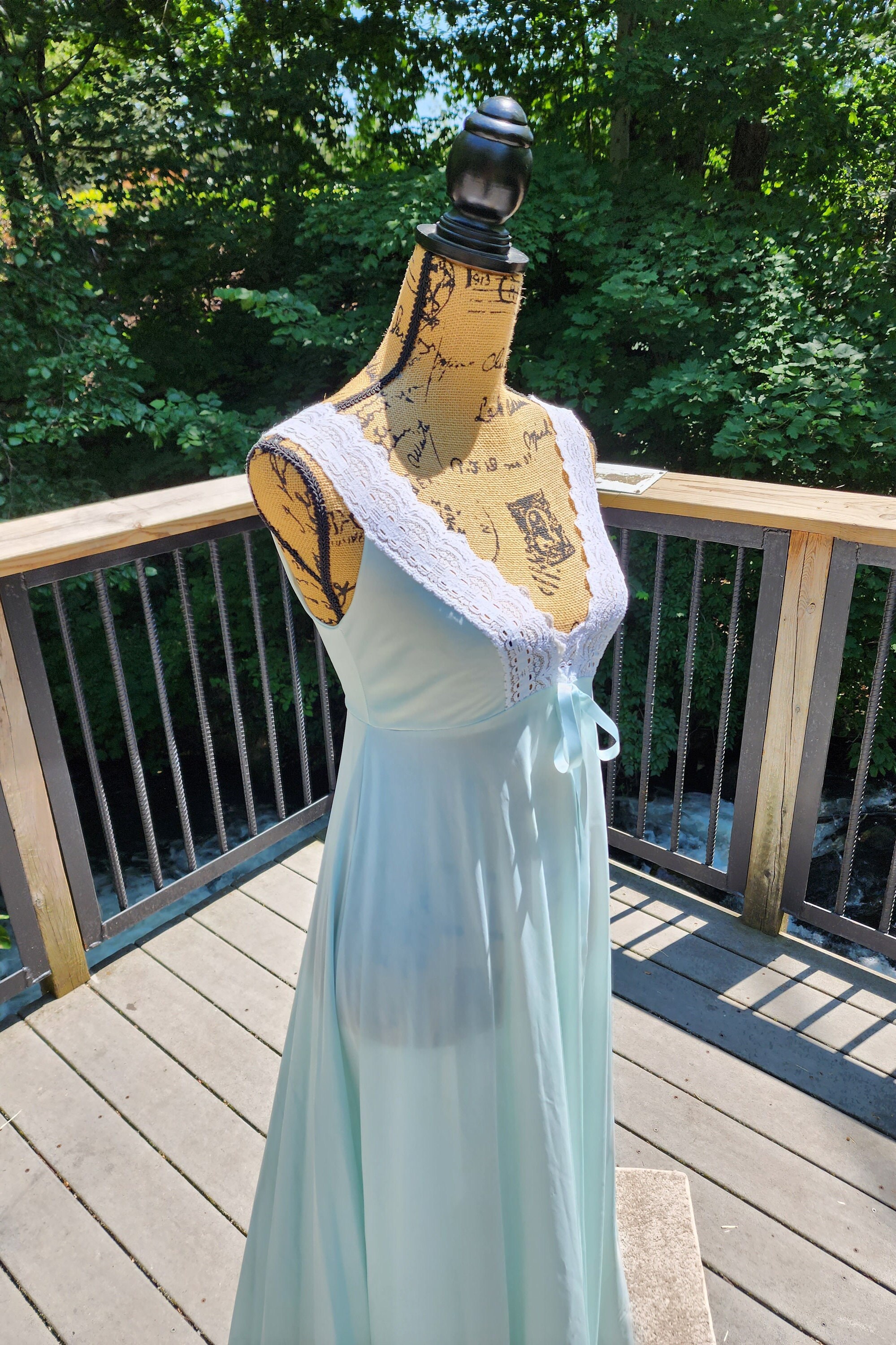 Vintage OLGA Baby Blue Night Gown and Robe Two Piece Lingerie Set ...