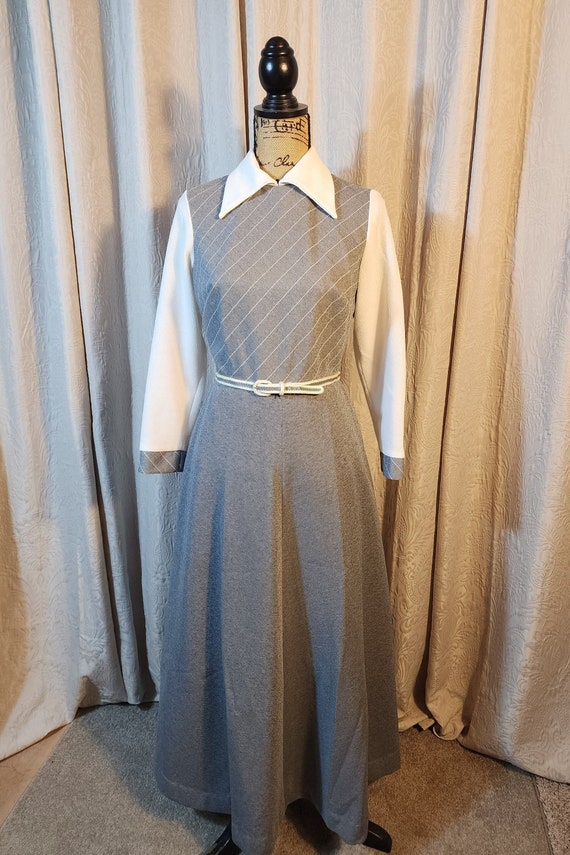 Demure Vintage 70s Fantasia Cami - Gem