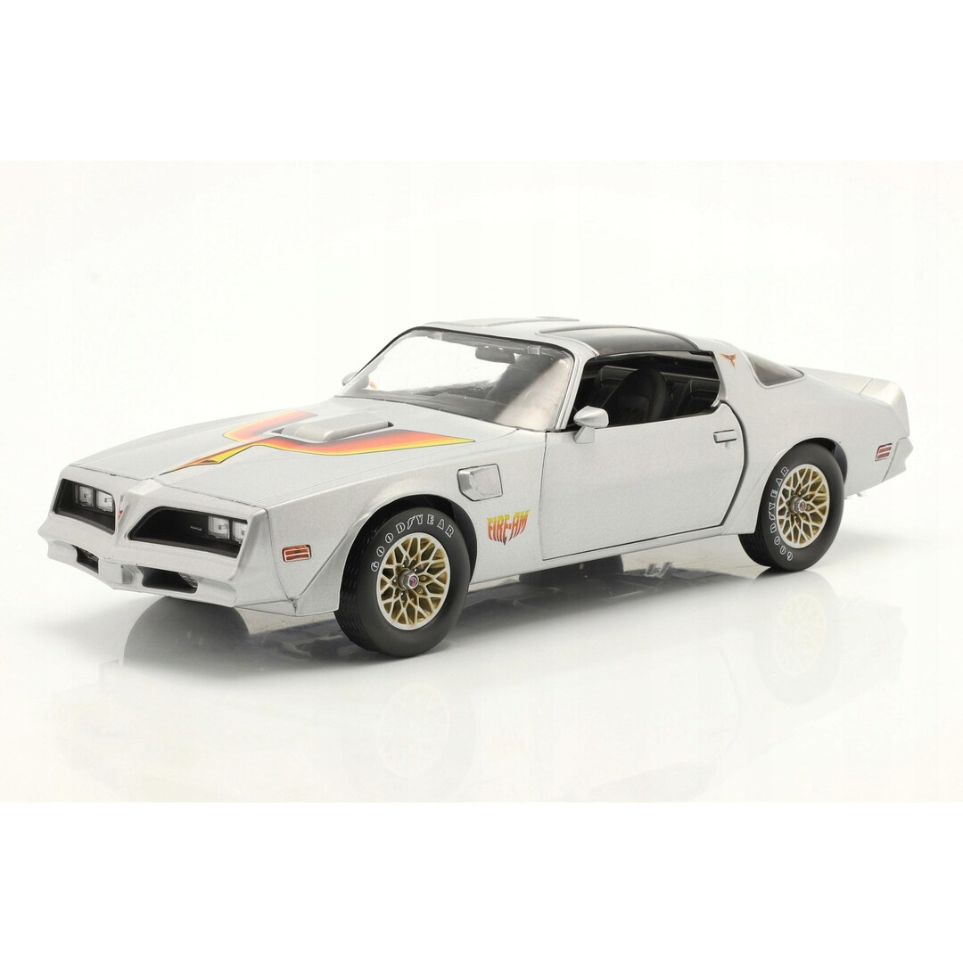 1977 Pontiac Firebird Trans Am Diecast Model Car, Custom Plates 1:18 - Etsy