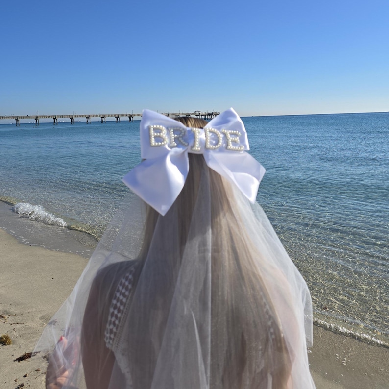 Bride Pearl Headband Veil: Bachelorette Party Bow Veil - Etsy
