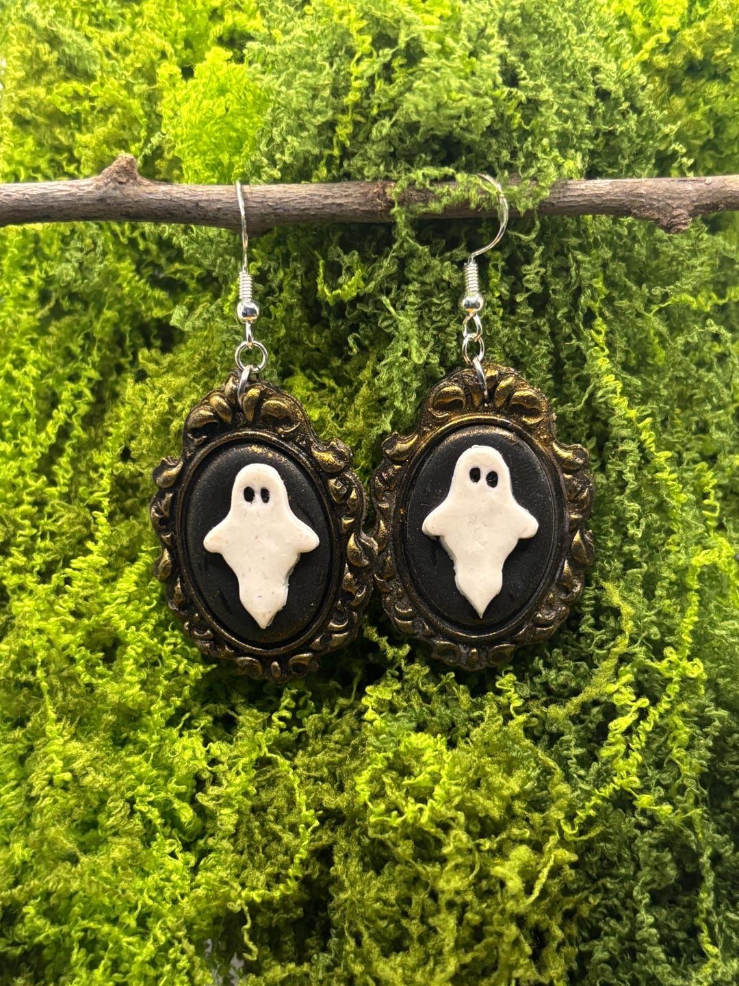 HALLOWEEN. Ghost Portrait. Various Colours. Drop Earrings. Handmade. - Etsy