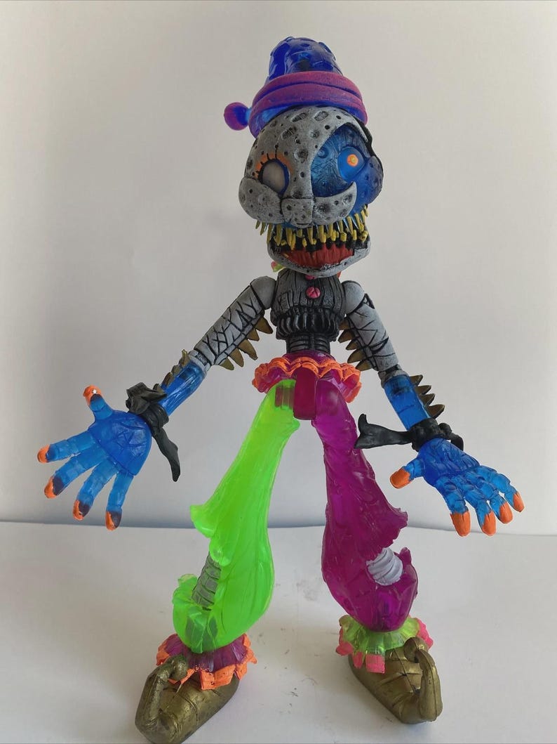 TWISTED Moondrop Figure Animatronic 13 Inch Five Nights at Freddy's ...