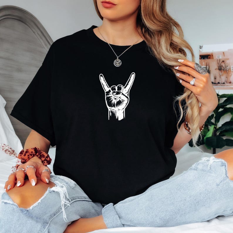 Rock on Hand Sign T-shirt | Heavy Metal Music Fan Tee - Etsy
