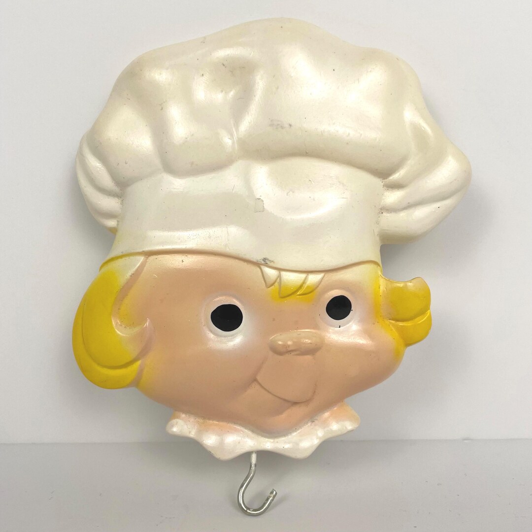 Vintage 1960’s Chalkware Chef/baker Wall Hanger - Etsy