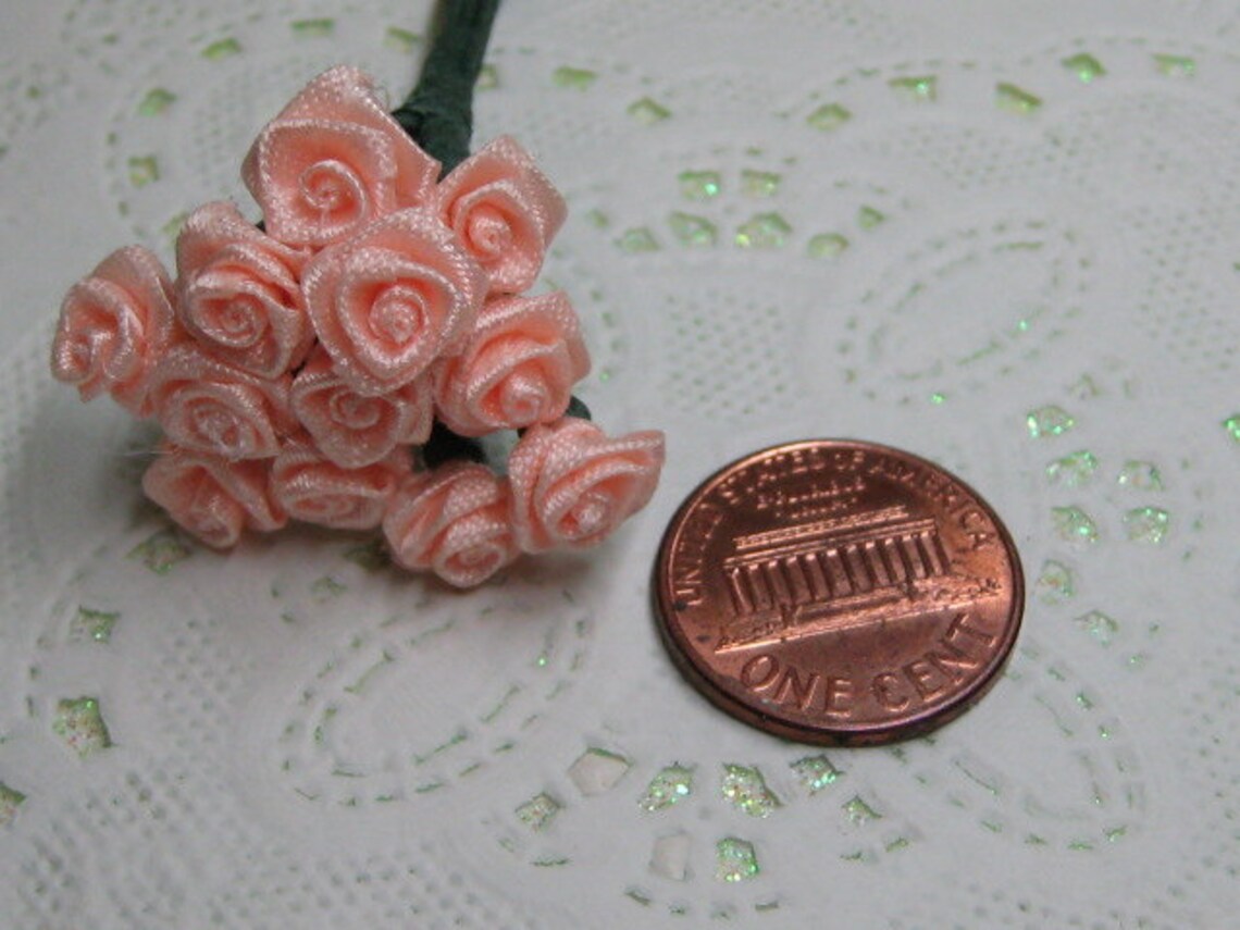 Miniature Peach Satin Roses on Wire Stems Tiny 8mm 1 Dozen for - Etsy