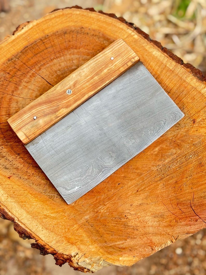 Hand Forged Damascus Steel Dough Cutter | Bench Scraper, Chopper & Chef ...
