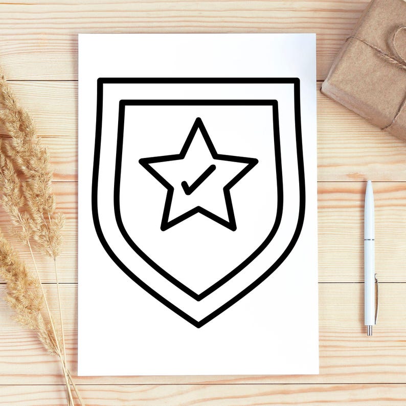Shield SVG Bundle: Badges, Silhouette, Cricut Cut Files (digital ...