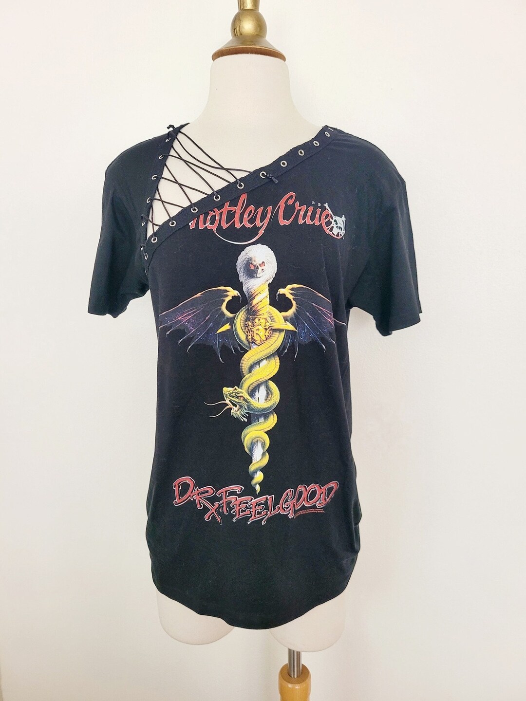 MC Dr Feelgood Lace up Band Shirt - Etsy