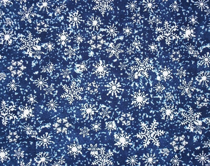 Snowflake Fabric, Christmas Fabric, Holiday Fabric, by the Yard, Henry ...