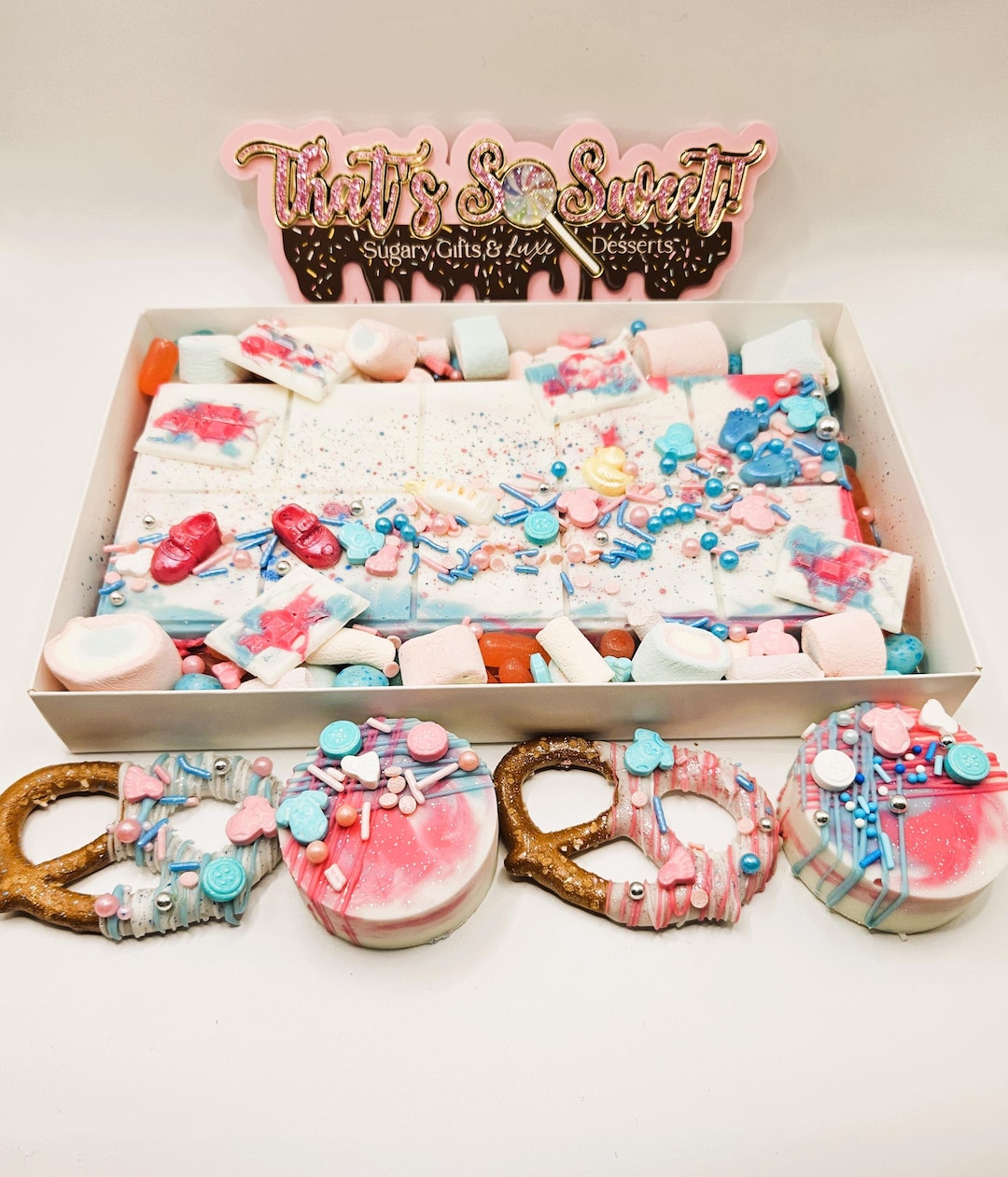 Gender Reveal Candy Bar: Sprinkles Inside, Boy or Girl Theme - Etsy