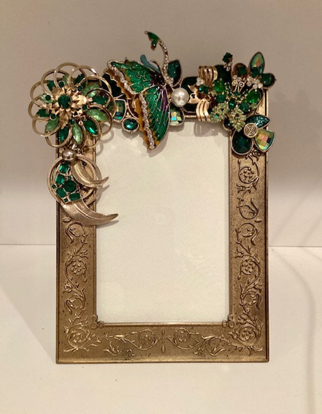 Stunning Gold and Emerald Green Frame, 4 X 6 Photo, Vintage Costume ...