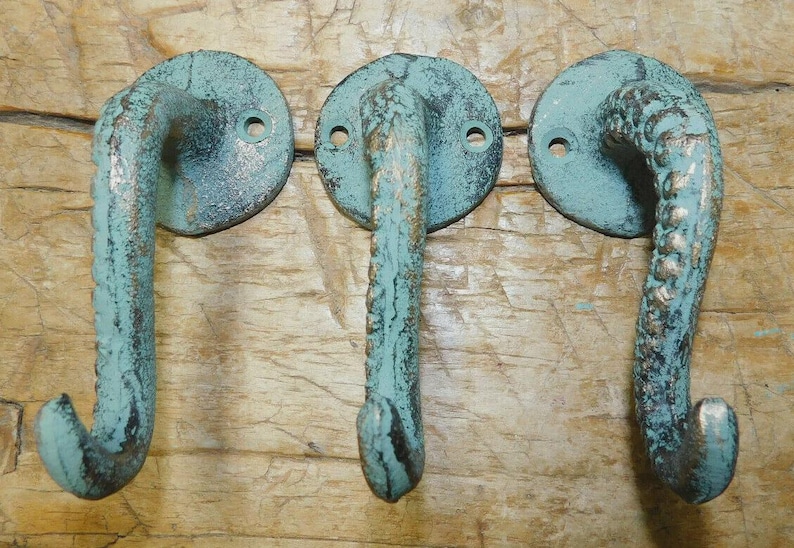 2 Cast Iron OCTOPUS TENTACLE Wall Hooks Bathroom Towel Hook Nautical ...
