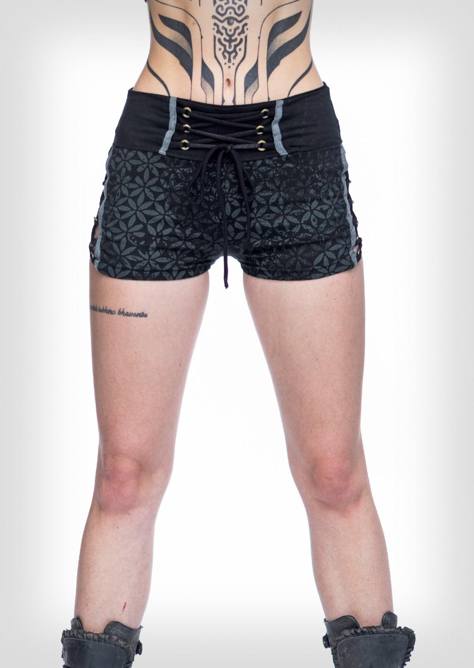 Rebel Shorts - Etsy