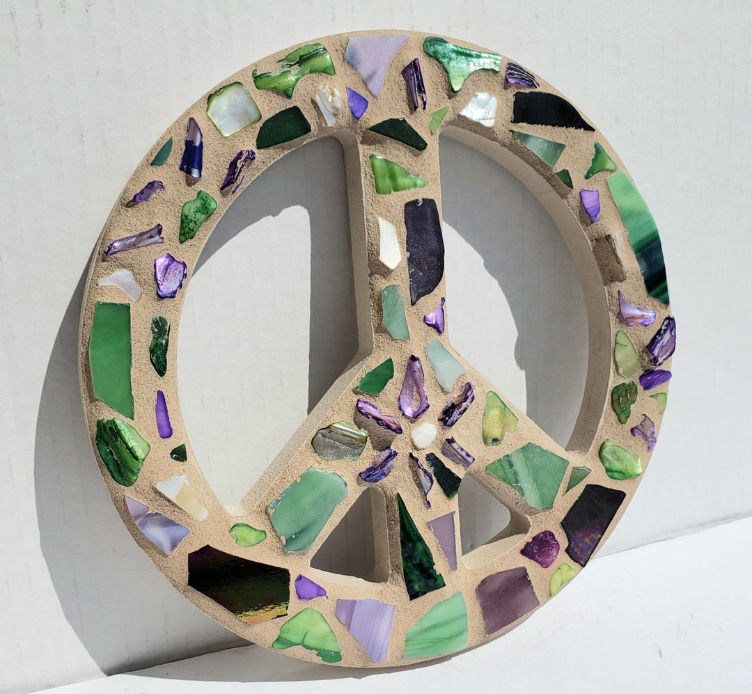 Shell Peace Sign Wall Art Beach Decor Purple Girl's Room Flower Power ...