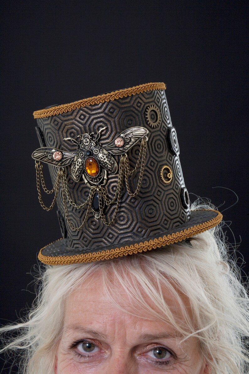Queen Bee Steampunk Top Hat | Etsy